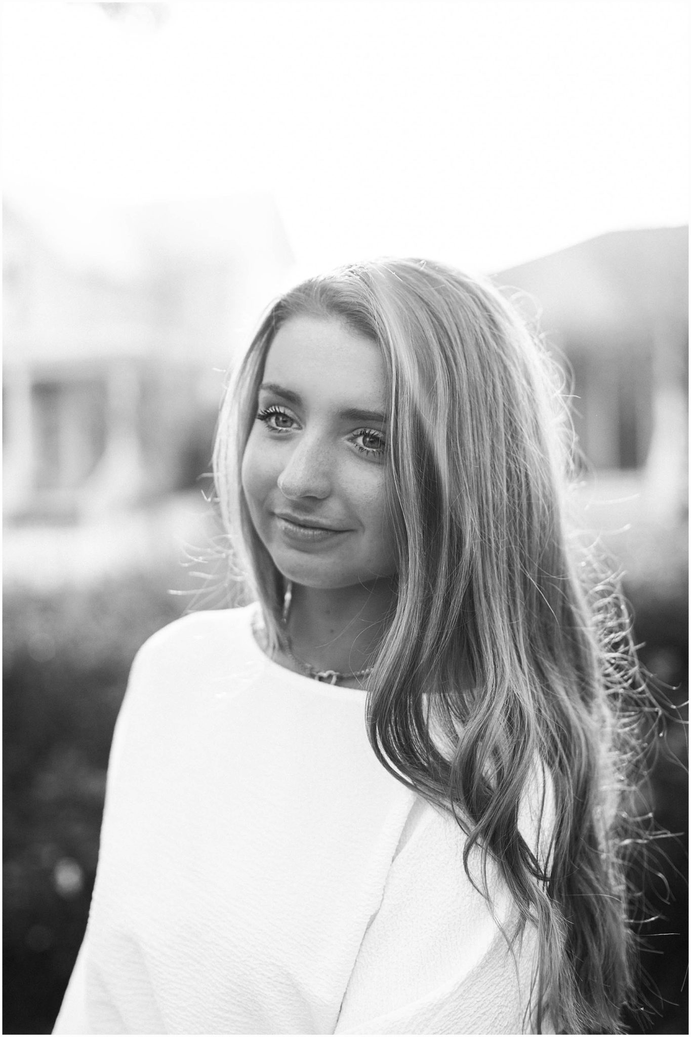 Kate Downs | Hutchison High School Senior - Taylor Square Photography